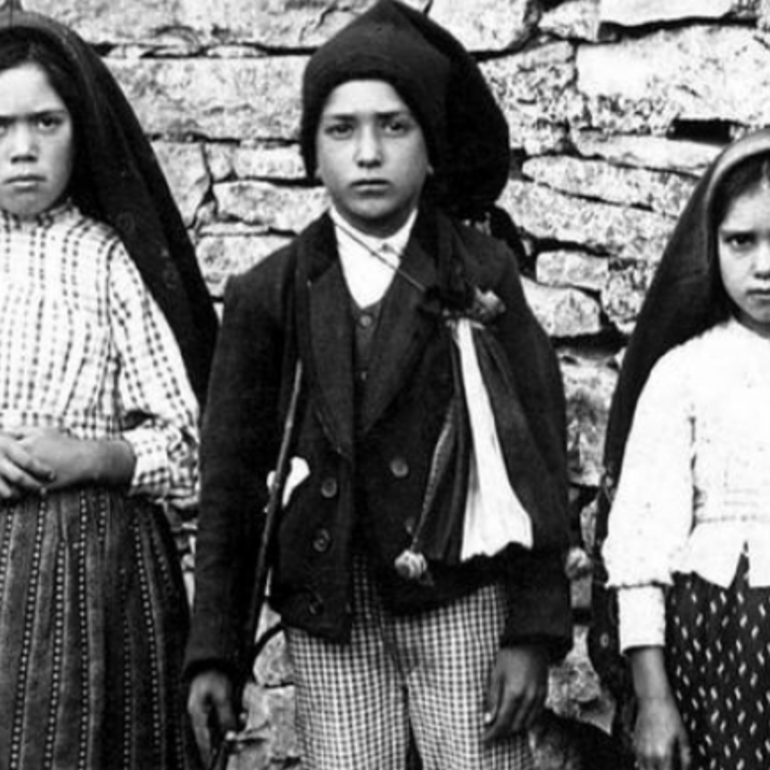 Fatima DVD – The 1917 Miracle that Made History - Mike Church's Dude ...