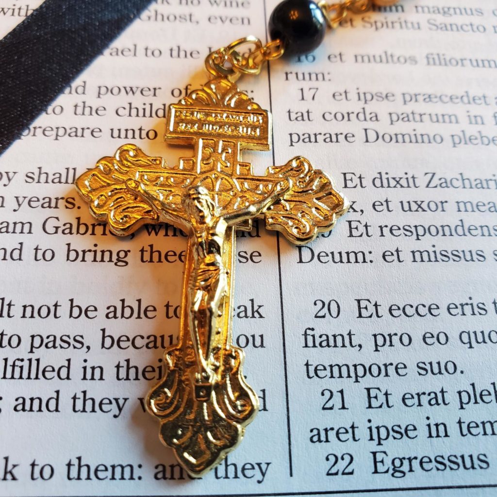 Our Lady of Fatima Gold and Black Rosary - The Founders Tradin Post